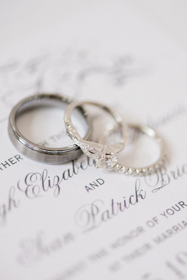 Classic + Elegant Danada House Wedding Photos // Leigh + Sean ...