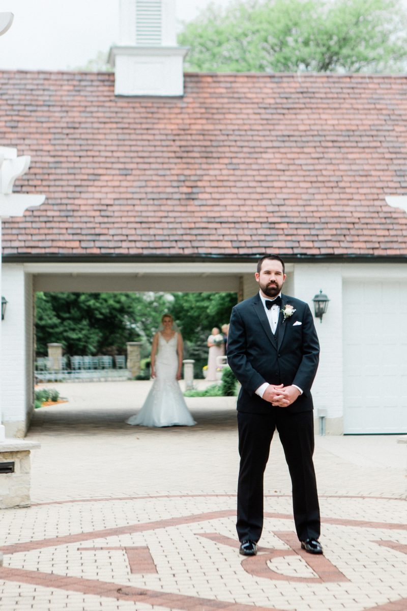 Classic + Elegant Danada House Wedding Photos // Leigh + Sean ...