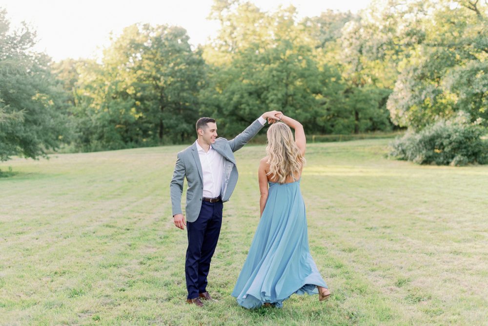 Light and Airy Chicago Engagement Photographer // Morton Arboretum ...